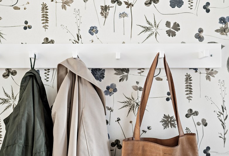 Liten hall inspiration: Så får du till harmoni, funktion och förvaring ...