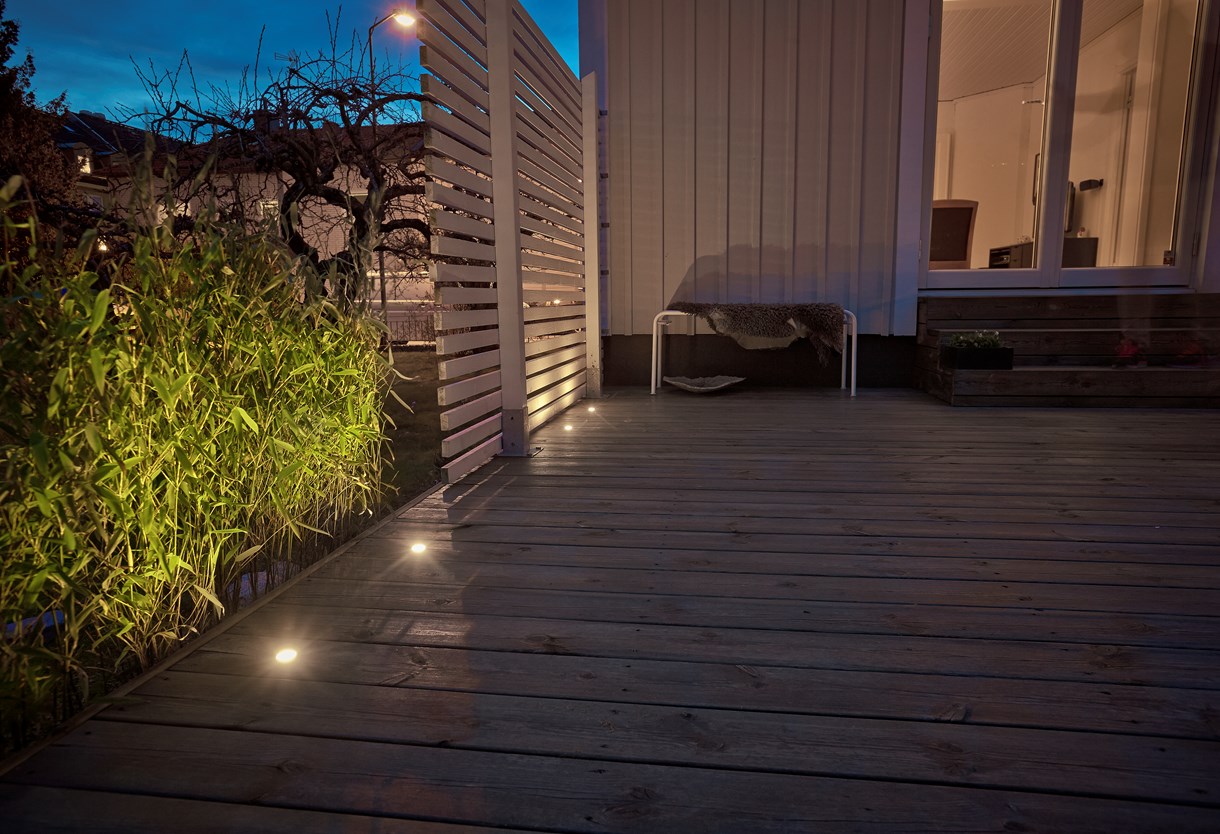 Belysning altan – 5 sätt att jobba med belysning utomhus - Bygghemma.se